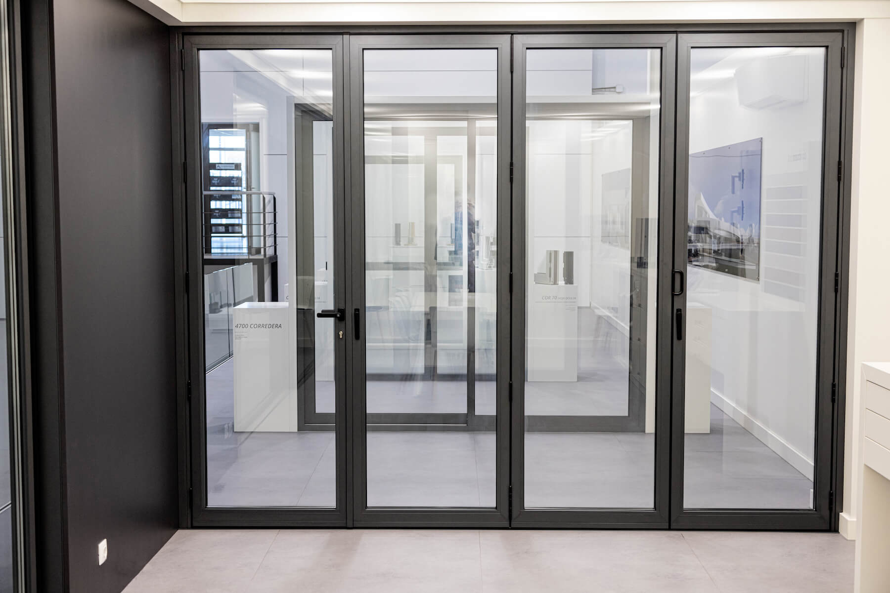 Conoce nuestro Showroom de Cortizo | AMARRO Perfilería